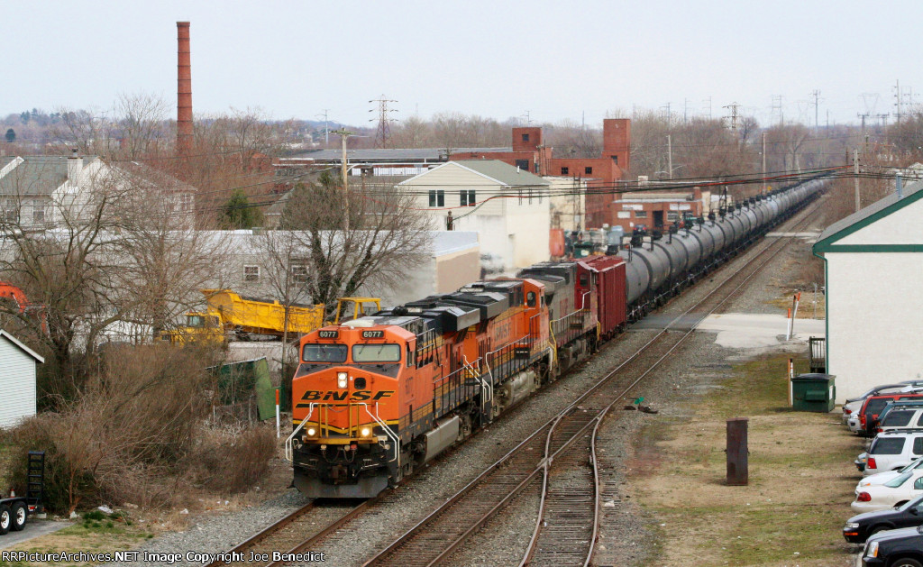 BNSF trio on 65W